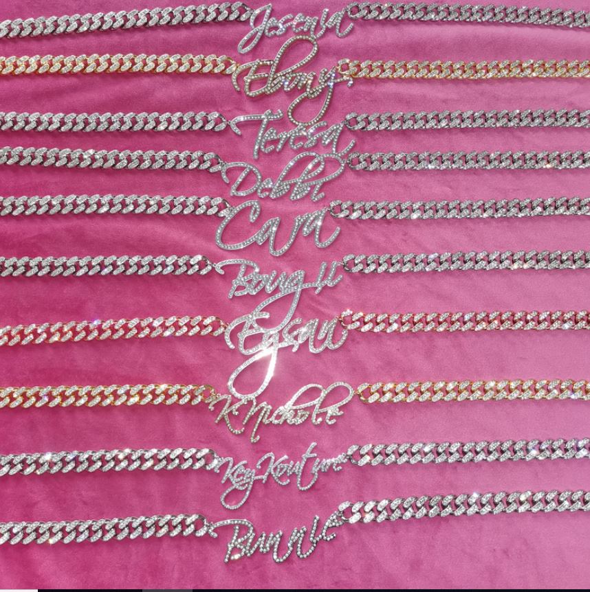 Cursive Cuban Name Necklace – luxeclip